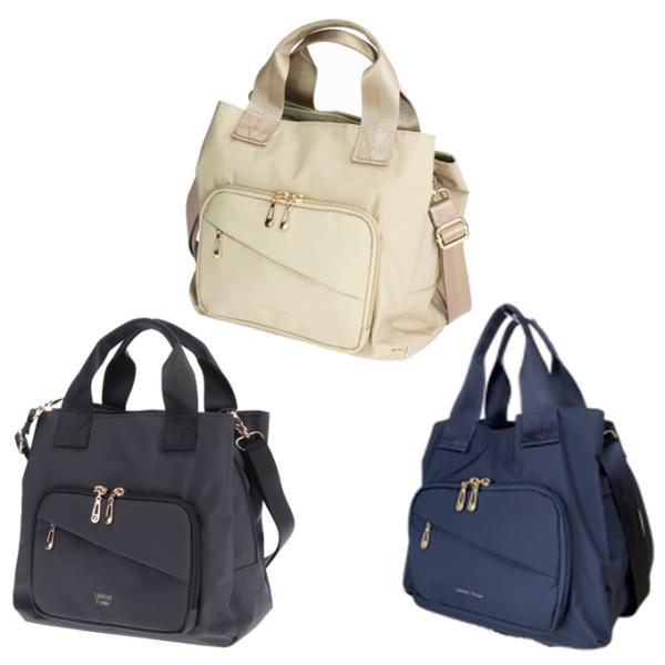 ファスナーが大きく開く為、中の荷物がしっかり見える！お出かけ先で、バッグの中の小物を探し回らなくても大丈夫！500mlのペットボトルもスッキリ収納、合わせて長財布も同時収納可能です。仕切りポケットも合わせて、全部8ポケットもあります！■カラ...