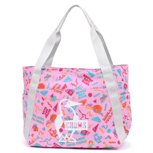 豊富なポケットが魅力的、通勤通学などの普段使いからマザーズバッグにもオススメのトートバッグ■カラー：Disco■サイズ：H30×W38×D10cm※製品によって仕上りサイズに多少の誤差がありますのでご了承下さい。■素材：スウェット ( コッ...