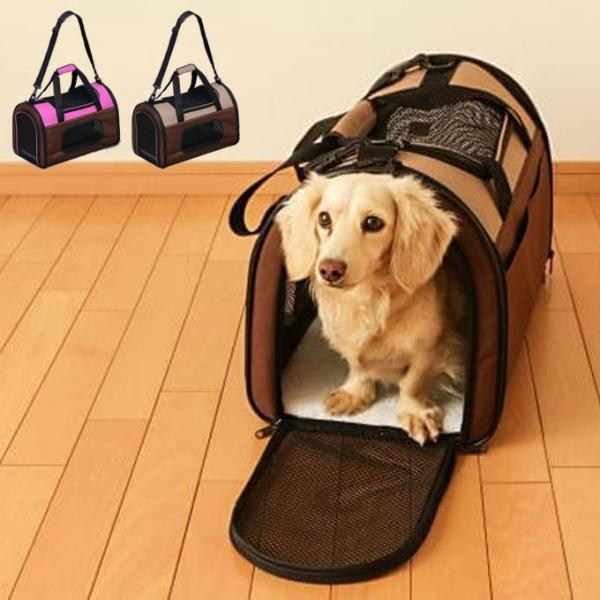 組み立て、折りたたみが簡単なペットキャリーです。本体内側は汚れをふき取りやすいPVC加工です。肌触り抜群のふわふわマットが付いています。■カラー：ブラウン、ピンク■素材：生地/ポリエステル100%（裏PVCコーティング）、メッシュ部・中敷：...