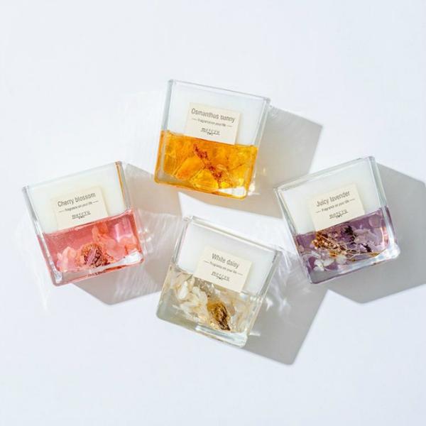 ■香りのバリエーション：ホワイトデイジー ( TD )オスマンサスサニー ( OM )Jcラベンダー ( ジューシーラベンダー JV )チェリーブロッサム ( CB )■サイズ：81×81×81mm※製品によって仕上りサイズに多少の誤差があ...