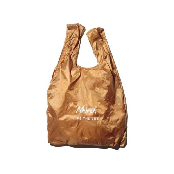 超軽量コンパクトなエコバッグがさらに軽量今までよりも薄い生地にすることでさらに軽量化を実現。■カラー：GLD ( ゴールド )■サイズ：縦/65cm ( 紐部分含む ) 、横/41cm■収納サイズ：約6cm※製品によって仕上りサイズに多少の...