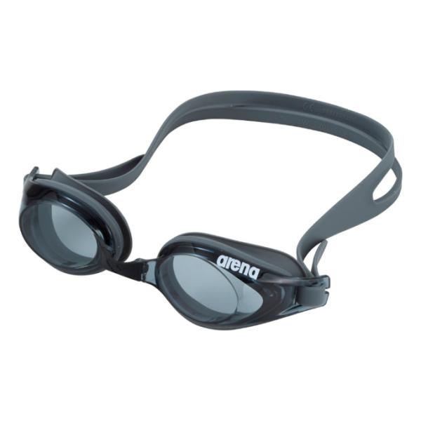 水泳の上達を目指すスイマーから、アクアビクスや水中ウォーキングを楽しむ方まで幅広いスイマーにおすすめのフィットネス向けスイミングゴーグル。肌に直接触れるクッションには、やわらかくて肌にやさしいシリコーン素材を使用。クッションの顔当たり面積が...