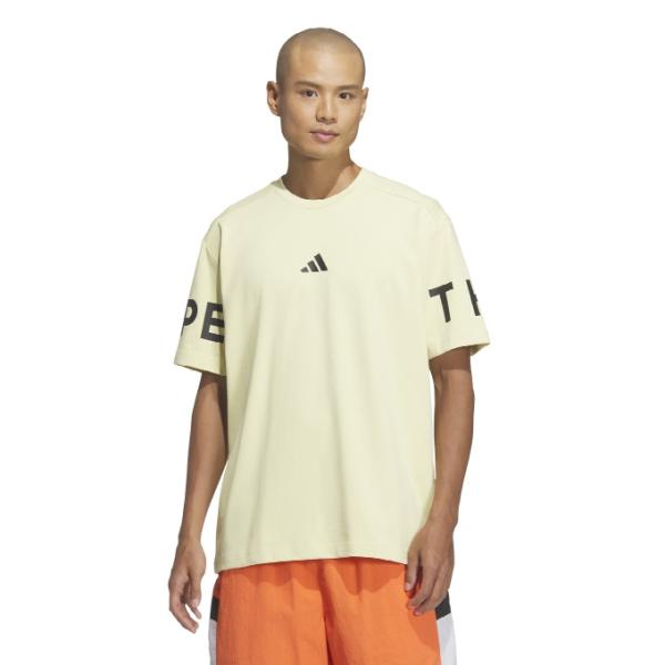 限界に挑む人、変革をもたらす人にエネルギーを注ぐようなTシャツが登場。カジュアルなルーズフィットスタイルの快適な着心地で、自由な表現を後押ししてくれる。大胆に配したアディダスのグラフィックが、堂々としたアティチュードを感じさせる。■カラー：...