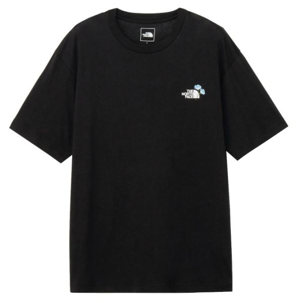 生分解性に優れたリサイクル繊維が原料の、サステナブルを考慮した素材を採用した半袖Tシャツ。不要衣料の端材を回収したリサイクルレーヨンに、コットンを混紡した生地は、やわらかな肌触りとドレープ感が特徴です。左胸のロゴプリントには、ネモフィラの花...