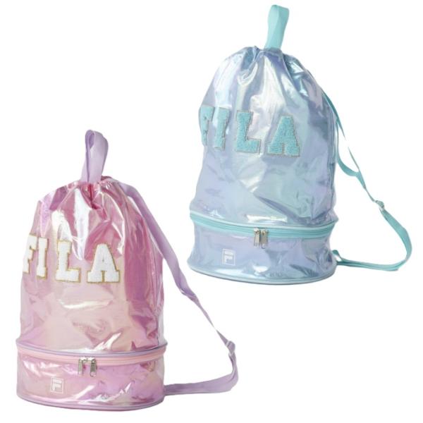 セパレートタイプのプールバッグは濡れたものと分けて収納できるのがポイント。メタリックなオーロラ素材が印象的、FILAのサガラ刺繍がアクセントになっています。手提げバッグとしても使える便利な持ち手付き。■カラー：PK、SAX■サイズ：縦/42...