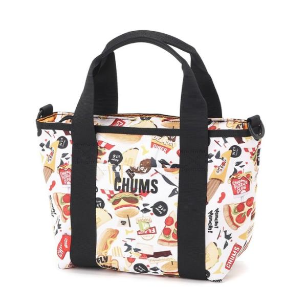 必要なものがしっかり収まる、お出かけやランチのお供にちょうど良いミニトートバッグ■カラー：FAST FOOD■サイズ：H 21 X W 23 X D 12cm※製品によって仕上りサイズに多少の誤差がありますのでご了承下さいませ。■素材：RE...