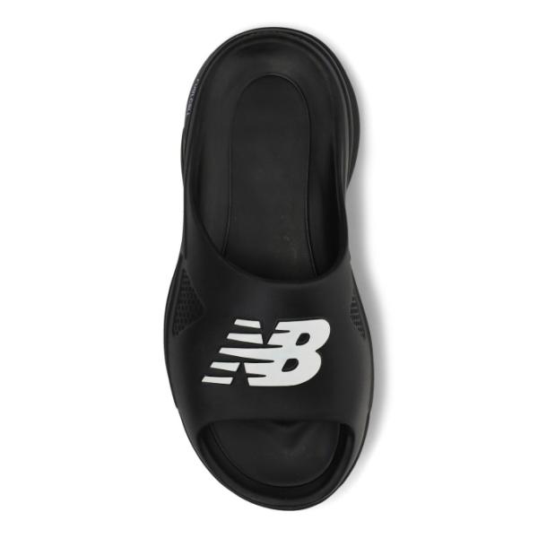 オフピッチからライフスタイルまで、リラックスシーンにストレスフリーな履き心地を提供するスライドサンダル、FUELCELL Slide 「SMFFC」。サンダルカテゴリーの中で唯一FUELCELLを搭載したモデル。FUELCELLを搭載のソー...