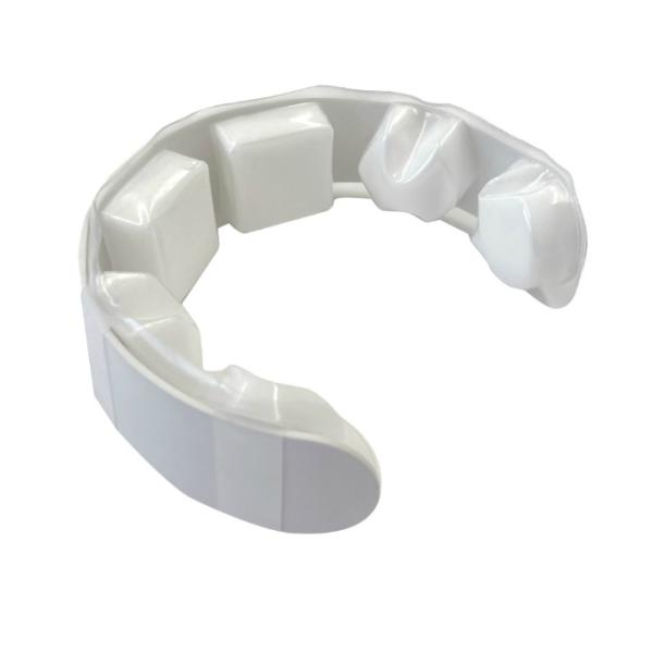 首全体を冷やして快適度UP。動いてもずれにくく密着度UP。首に装着しクールダウンアイスブロックリング「HYORIN」ひんやり22度をキープし繰返し使用可能ドイツ製PCM使用氷水で約30分/冷凍庫で約20分■カラー：ホワイト■サイズ：M/(首...