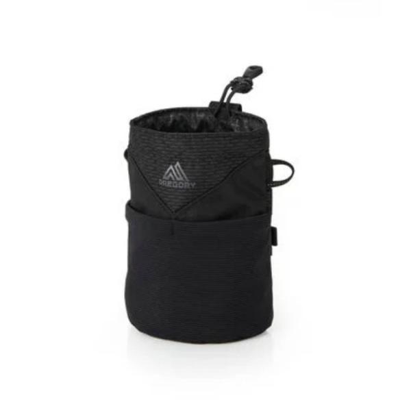 フロントにストレッチ生地のポケットを備え、小物などを収納できます。背面にはベルクロ式のアタッチメントとフックを備え、パックにさまざまな方法で取り付けることが可能。サイドのループにベルトを付けてボトルホルダーにすることもできます。■カラー：オ...