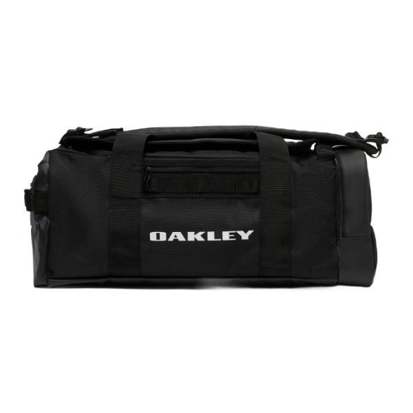 撥水加工を施した耐久性の高いポリエステル素材を採用し、バックパックのようにも背負える2wayボストンバッグ。サイドと前面に小物ポケットがあり、部活や旅行などの移動時も実用的な機能を搭載している。メイン収納はコの字型に開閉が可能なファスナーで...