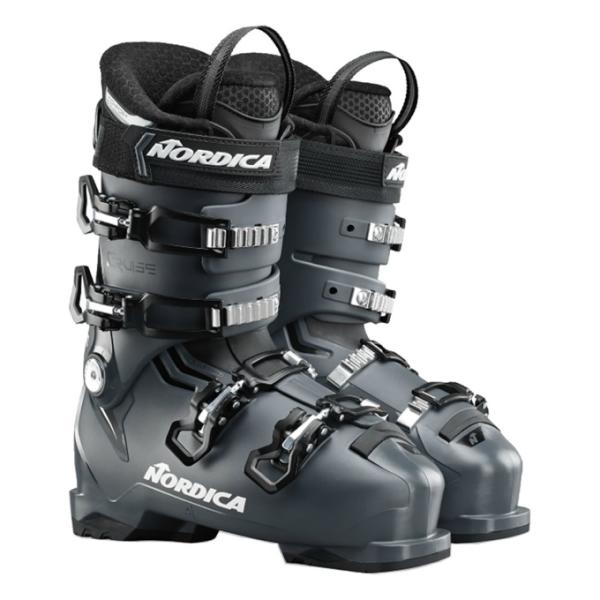 クルーズ100、快適性、自信、パフォーマンスを提供し、スキーヤーの可能性を引き出します。上達を目指すスキーヤーのために設計されており、ワイドフィットとソフトなシェルが快適性と扱いやすさを実現。流線型の形状は、コントロール性と反応性を高めます...