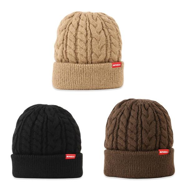 ケーブル編みのダブルワッチです。シンプルな無地にブランドタグがワンポイントで配置されたデザインとなっております。■カラー：ベージュ、ブラック、ブラウン■サイズ(cm)：横幅/15、高さ/22、奥行/15※製品によって仕上りサイズに多少の誤差...