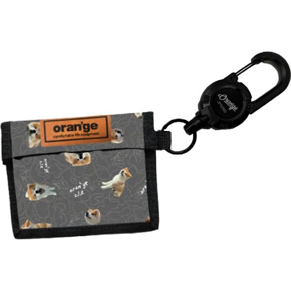 伸縮自在な延長コード付きロングセラーのスタンダードモデル「ヨコ型」のパスケース■カラー：AKITA INU■原産国：中国検索ワード：リフト券ホルダー リフト券入れ