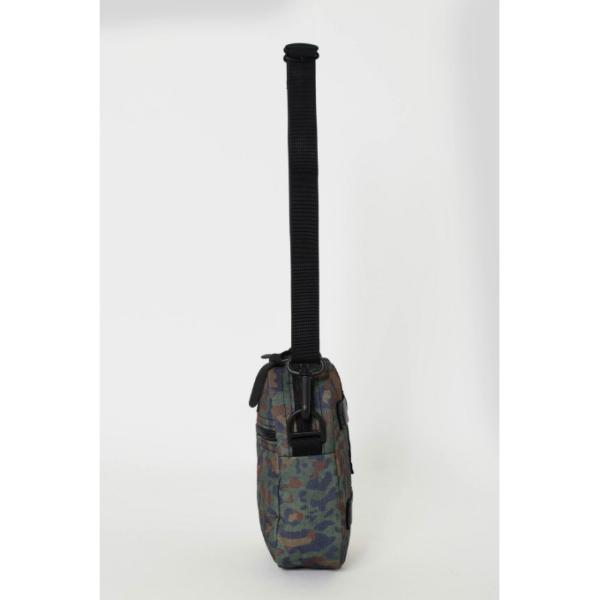 ■カラー：Mレオパード■素材：ポリエステル、ナイロン■原産国：ベトナム検索ワード：バッグ かばん 鞄 ショルダーポーチ 斜めがけ SHLD