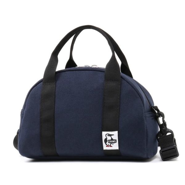 ショルダーバッグとハンドバッグの2WAYで使える、ボウリングバッグ風デザインのミニバッグ■カラー：NAVY■サイズ：H 17 X W 25 X D 11cm※製品によって仕上りサイズに多少の誤差がありますのでご了承下さいませ。■素材：Swe...