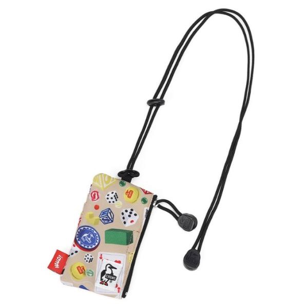 4枚分のカードポケットと小銭用ポケットを搭載、首からぶら下げて使えるフラグメントケース■カラー：TOYS■サイズ：H 12 X W 6.5cm※製品によって仕上りサイズに多少の誤差がありますのでご了承下さいませ。■素材：RENU Recyc...