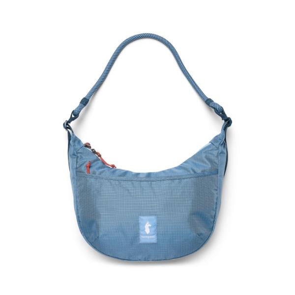 デイリーユースからアウトドアシーンまで多目的に利用可能■カラー：Fjord■サイズ：FREE ( 横幅/38cm×高さ/26cm×奥行/7cm )※製品によって仕上りサイズに多少の誤差がありますのでご了承下さい。■容量：8.0L■重量：22...