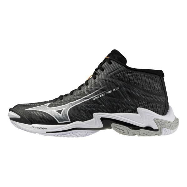 5層の新アッパー構造は、足全体を優しく包み込むシームレスなフィット感を実現。■カラー：BK/WH ( 52 ブラック×ホワイト )■サイズ：23.5〜27.5cm■足幅 ( ウィズ )：2E相当■重量：約305g ( 27.0cm/片方 )...