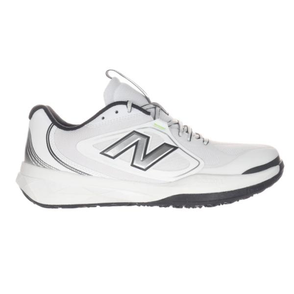 ■カラー：WHITE ( 52M )■サイズ：25.0〜28.0cm■足幅 ( ウィズ ) ：4E■素材：アッパー/人工皮革、合成繊維アウトソール/ゴム底ミッドソール/合成底■特長：・フューエルセル［反発弾性］/加速、推進力とスピードを意識...