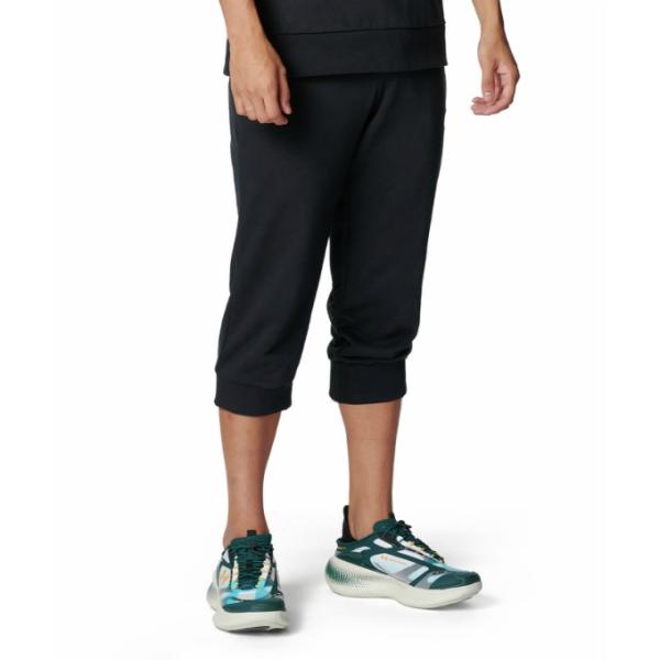 ■カラー：001(Black)■サイズ：SM、MD、LG、XL、XXL■素材：コットン80%、ポリエステル20%■フィット：Loose■生産国：マレーシア■お手入れ方法：洗濯機洗い可能■特長：軽量で速乾性にも優れるフレンチテリー(裏毛)が一...