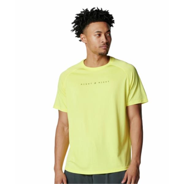 ■カラー：LUMIN YL ( 719 Lumin Yellow )■サイズ：M、L、XL■素材：ポリエステル100%■特長：・汗を素早く吸収、外部へ発散し、アスリートの身体を常にドライに保つ・臭いを軽減・首元はリブ仕様・ステフィン・カリー...