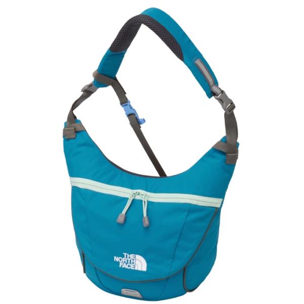 ■カラー：BF ( バンフブルー )■サイズ：ONE SIZE ( H24×W31×D7cm )※製品によって仕上りサイズに多少の誤差がありますのでご了承下さい。■容量：5L■素材：210Dリサイクルマイルドナイロン、420Dリサイクルナイ...