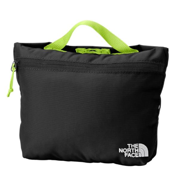 ■カラー：K ( ブラック )■サイズ：ONE SIZE ( H16.5×W23×D5cm )※製品によって仕上りサイズに多少の誤差がありますのでご了承下さい。■重量：約75g■素材：420Dリサイクルナイロン■機能：・内部には小物の整理に...