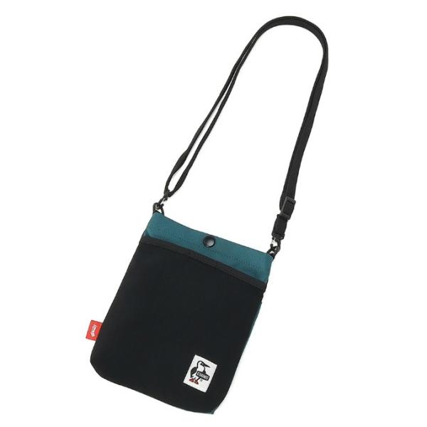 前後に配したポケットが実用的、身軽なお出かけにちょうど良いミニショルダーバッグ■カラー：Deep Teal■サイズ：H21XW15XD3cm※製品によって仕上りサイズに多少の誤差がありますのでご了承下さい。■素材：RENU Recycle ...