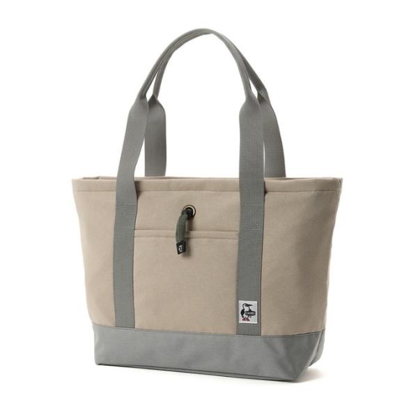通勤通学におすすめ、CHUMS定番のトートバッグ(約15L)■カラー：Greige/ST(Greige/Stone)■サイズ(実寸サイズ)：H31cm×W34cm×D15cm※製品によって仕上りサイズに多少の誤差がありますのでご了承下さいま...