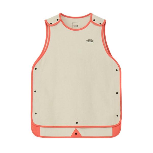 風合いのよいオーガニックコットンのパイル素材のスリーパー。短いパイル地を採用しており、通常のループの長いパイル地に比べて引っ掛かりにくくなっています。生地には適度な厚みがあり、優しく包むような肌触り。赤ちゃんが寝ていても着脱がしやすいよう、...