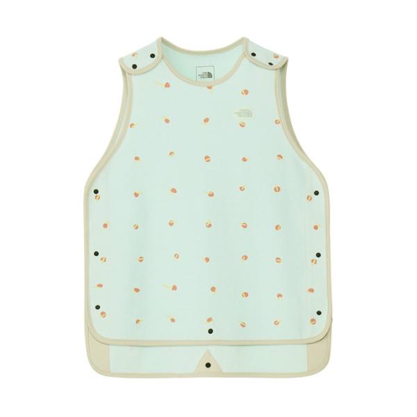 風合いのよいオーガニックコットンのパイル素材のスリーパー。短いパイル地を採用しており、通常のループの長いパイル地に比べて引っ掛かりにくくなっています。生地には適度な厚みがあり、優しく包むような肌触り。赤ちゃんが寝ていても着脱がしやすいよう、...