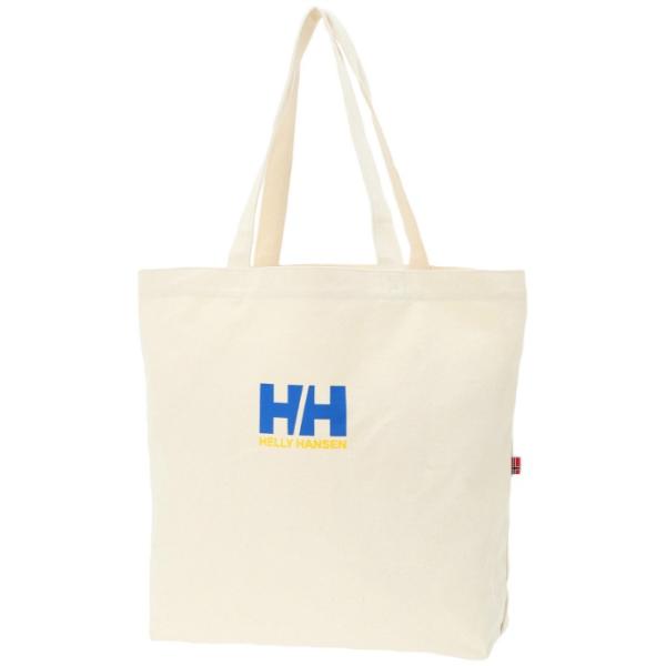 ナチュラルな風合いが魅力の、オーガニックコットン素材のシンプルなトートバッグ。荷物がたっぷり収納できるLサイズの縦型タイプです。ロゴの配色感が楽しめるデザインで、サイドにはHELLY HANSENの故郷、ノルウェーの国旗をあしらったピスネー...