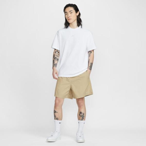 すっきりとしたクラシックスタイル。ゆったりとしたフィット感のTシャツです。厚手のオーガニックコットン素材は質感があり、しっかりとした風合い。耐久性が高く、毎日活躍する快適なアイテムに仕上げました。■カラー：100(ホワイト)■サイズ：S、M...