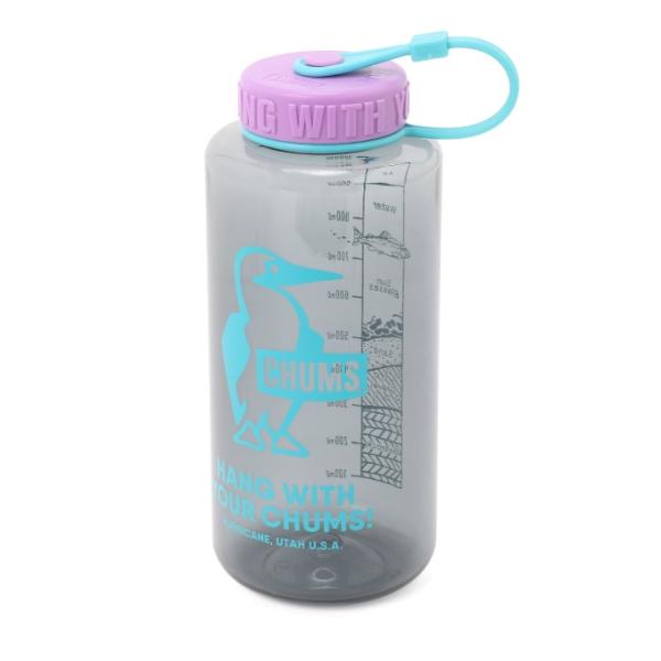 飽和ポリエステル製の気密性の高い1000mlプラスチックボトルで飲み物や食品の保存に最適。■カラー：GR/PU■サイズ：横幅/9.2cm×高さ/21.6cm×奥行/9.2cm※製品によって仕上りサイズに多少の誤差がありますのでご了承下さい。...