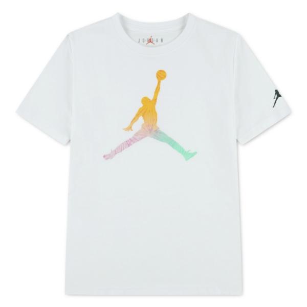 カラフルなジャンプマンプリントが目を引く半袖Tシャツ。フロントに配置された大きめのジャンプマンプリントがコーディネートのポイントになり、1枚でしっかりとした印象に仕上がります。やわらかな素材を使用しており、肌ざわりがよく、毎日着たくなる快適...