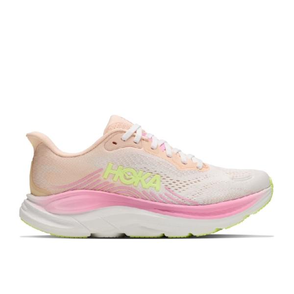 デイリーラン向けの頼れるトレーニングシューズ。Clifton（クリフトン）はHOKAのクッション性を体現する中核モデルとして11シーズンにわたり愛され続けてきました。多くのファンを獲得したオリジナルモデルのスムーズなライド感はそのままに、最...