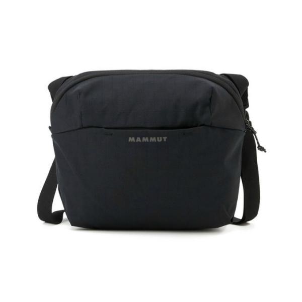 ■カラー：BK/0001(black)■容量：4L■重量： 130 g■素材：・ 取り外し可能な調節機能付きショルダーストラップで幅広い用途に対応・ メイン布地/ 100.00% polyester Sustainability・ blue...