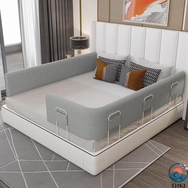 ■商品説明自由な形で使用できるクッションベッドガードです。クッションの中に形状がキープできる芯が入っているので、自由自在に変形させて使用することができます。Ｉ字型→伸ばした状態でマットレスの縁に取り付ければ、寝返りをする赤ちゃんの落下防止に...