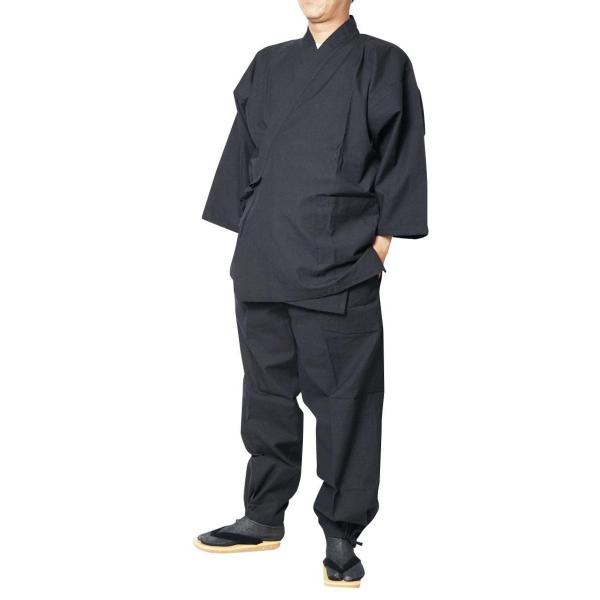 日本製　作務衣（さむえ）　父の日ギフト国内有数の木綿織物の産地、久留米で作られる高級織物つちかわれた伝統をいまに継承する、雅な浪漫を秘めた久留米織を作務衣に仕立てると、こんなにお洒落で上品な作品になりました。紬織りにて上品で優雅な雰囲気と生...