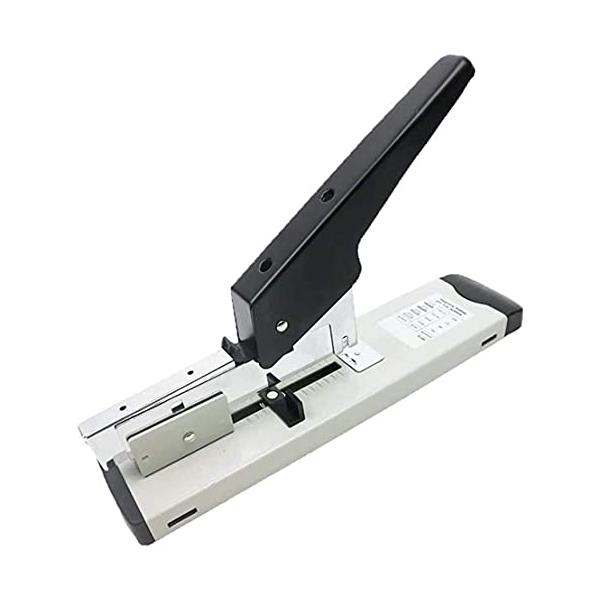 【商品名】　大型 ホッチキス 業務用 ステープラー SiSe9 【商品説明】　 【サイズ】　高さ : 7.40 cm　横幅 : 10.00 cm　奥行 : 29.20 cm　重量 : 760.0 g　※梱包時のサイズとなります。商品自体のサ...