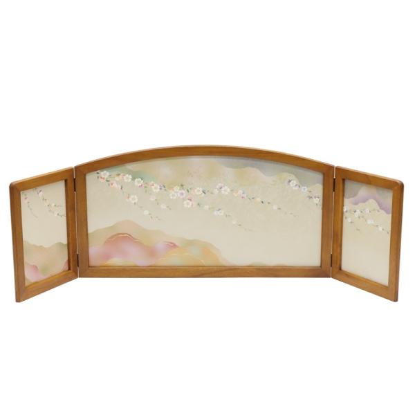 5000円以上お買上で北海道・沖縄・離島を除き国内送料無料(運賃弊社負担）アウトレット品。見本使用、展示品です。アウトレット品 雛人形三月屏風 屏風のみ 15号　　 金彩御所桜 飛翔柄 書院 ケヤキ塗 飾り幅105〜120cm (22a-y...