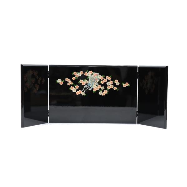 5000円以上お買上で北海道・沖縄・離島を除き国内送料無料(運賃弊社負担）アウトレット品。見本使用、展示品です。アウトレット品 雛人形三月屏風 屏風のみ 11号 御所車 螺鈿 黒塗 三曲屏風 幅70〜75cm (22a-ya-2251) イ...