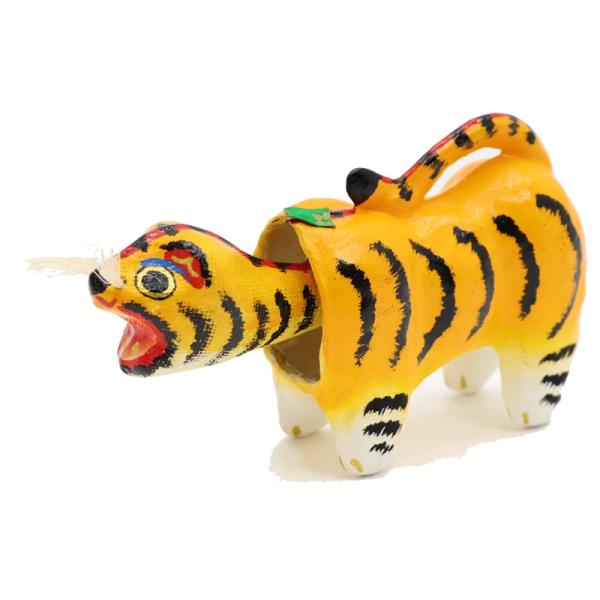 張子の虎 首振り虎 縁起物 五月人形 張り子の虎  豆サイズ 5H-1 日本のお土産 高さ10cm 端午の節句 日本の風習 民芸品 和風 置物 インテリア五月人形と飾る張り子の虎は、ラッキーアイテムとして外国の方へのプレゼントに喜ばれます。...