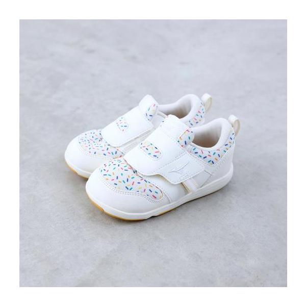 MIZUNO　ジュニア　KIDS用 シューズ　　　　プレモア インファント2☆ メーカー：ミズノ★品番　 　　C1GD223241【カラー】　■ バニラ　■ もっと遊ぼう、もっと動こう！自分で履けてすぐ飛び出せる、特許取得のピットイン構造。...