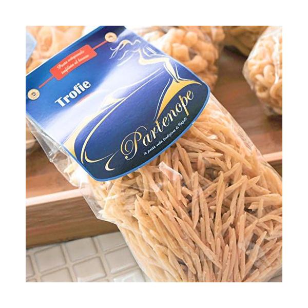 【仕様】 原材料:デュラム小麦のセモリナ 内容量:500g 調理方法:標準ゆで時間 10〜11分 原産国:イタリア ※高温多湿・直射日光を避け保存してください。【 食器 洋食器 ブランド食器 北欧 収納 おしゃれ お洒落 シンプル 】