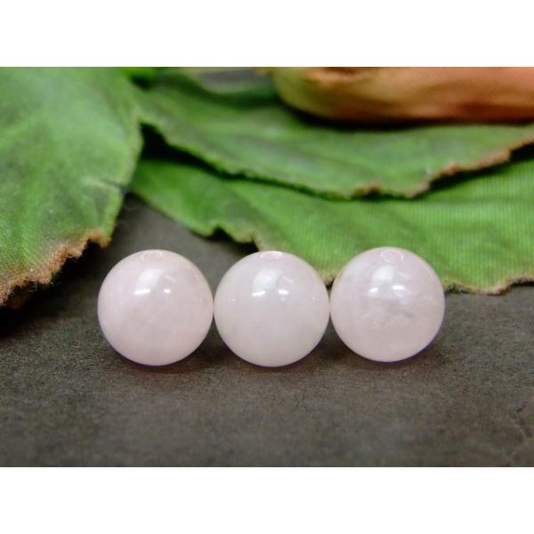 ※画像と同品質のものをお送りします。オリジナルアクセサリー作りに是非どうぞ〜〜（m−m）※新品ですが、へこみ・傷など見られる為、わけあり商品として格安にご提供しております。ご了承の上にご購入をお願いします。素材天然サイズ約：重さg　玉径8m...