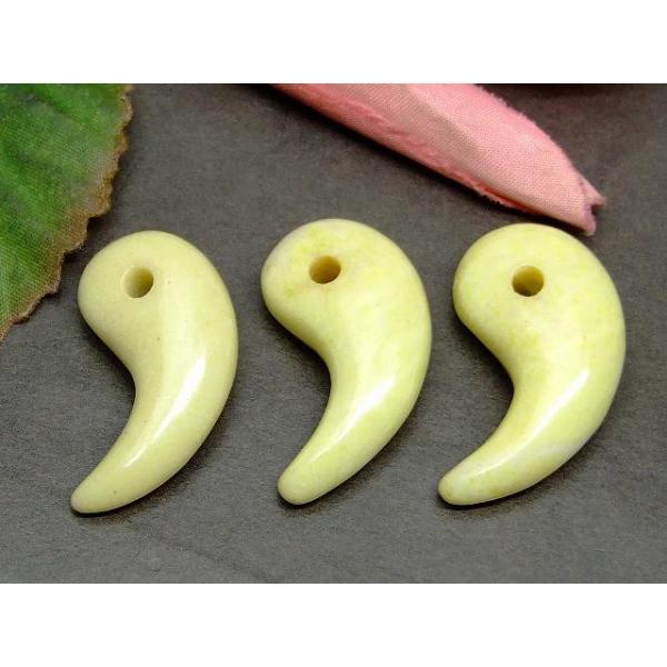 ※画像と同品質のものをお送りします。オリジナルアクセサリー作りに是非どうぞ〜〜（m−m）素材天然サイズ約：径30mm×16mm・±1mm　1個売り　※ 多少の誤差はご了承下さい。