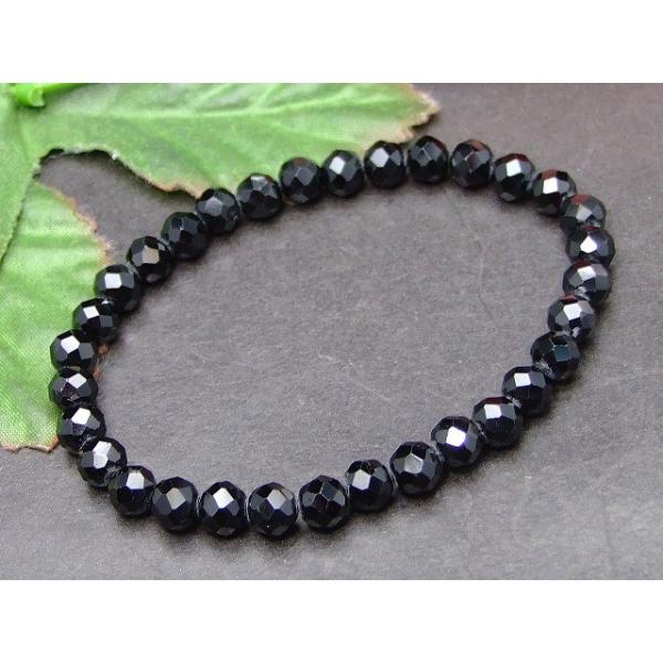 ※画像と同品質のものをお送りします。 素材天然：ブラックスピネルサイズ・重さ約：重さg　玉径6mm・±0.5mm (ゴムは伸縮可)　　※ 多少の誤差はご了承下さい。