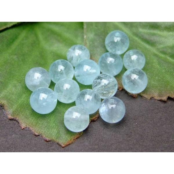 ※画像と同品質のものをお送りします。 オリジナルアクセサリー作りに是非どうぞ〜〜（m−m）素材天然石サイズ約：重さg　玉径6mm・±0.5mm　1粒売り　　※ 多少の誤差はご了承下さい。