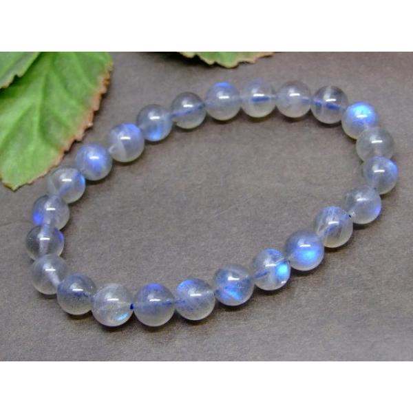 ※画像と同品質のものをお送りします。オリジナルアクセサリー作りに是非どうぞ〜〜（m−m）ポーチに入れた状態で発送いたしますので、そのままプレゼントとしてご利用頂けます。素材天然石 サイズ約：重さg　玉径7mm〜8mm・±0.5mm　(ゴムは...